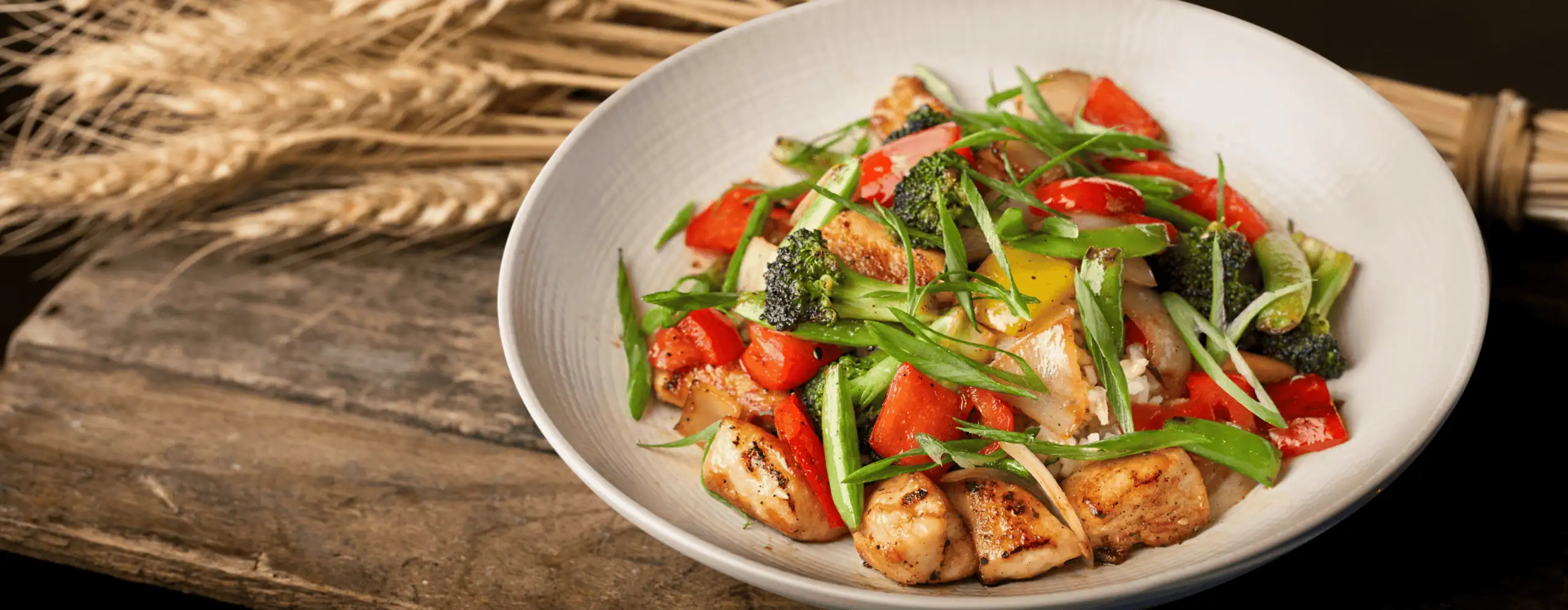 Harvest Seasonal Grill & Wine Bar | Farm to Table Restaurant